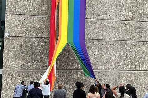 Gobierno De México Condena Actos De Homofobia En Infonavit Tras Romper