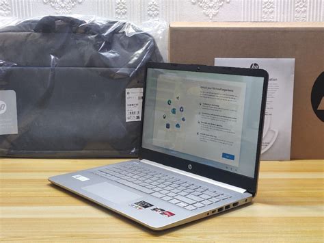 HP Laptop S Fq AU AMD Ryzen U Gb Ram Gb SSD Inch BRANDNEW SEALED