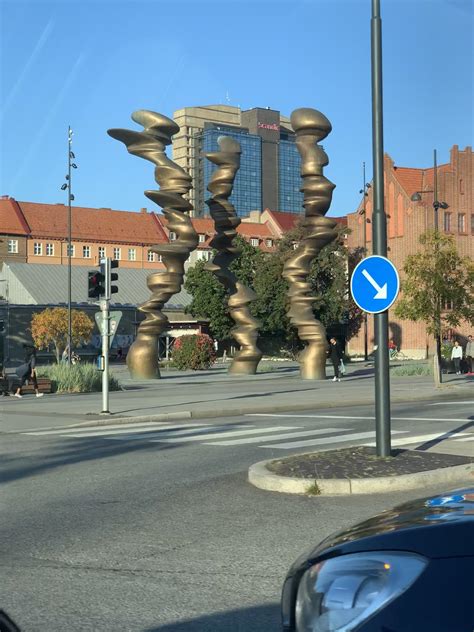 When You Discover The Displacement Modifier Rblender