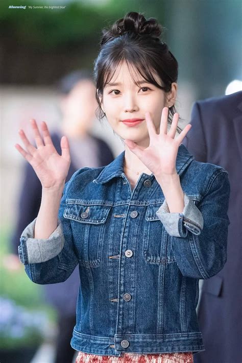 은근 청순한 청자켓 원피스 아이유  인스티즈 Instiz 이슈 카테고리