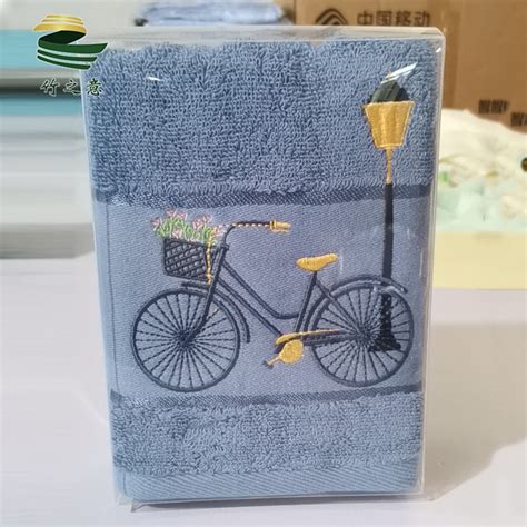 强吸水礼品擦脸巾 素色断档绣花竹纤维面巾 厂家批发竹纤维毛巾 阿里巴巴