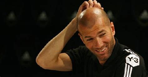 Photos Mondial 2010 Zinedine Zidane Très énervé Contre Léquipe De