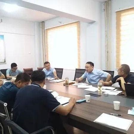 开封市住房和城乡建设局召开2022年背街小巷改造工程问题分析研判会 施工 赵希锐 徐炳哲
