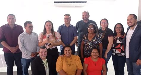 Coelho Fatos e Notícias Porto do Mangue Prefeito Sael Melo participa da feira da agricultura