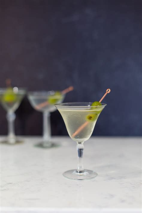 Dirty Martini Cocktail Recipe Easy Lovely Indeed