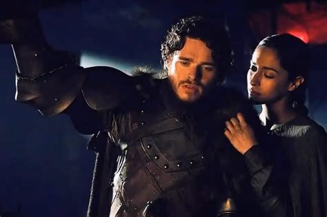 10 Sexiest Game Of Thrones Scenes To Watch