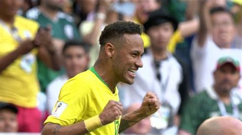 Brasil se torna país mais gols em Copas Neymar se isola como 4º da