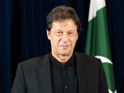 Watch Pcb Removes World Cup Winning Captain Imran Khan From Tribute
