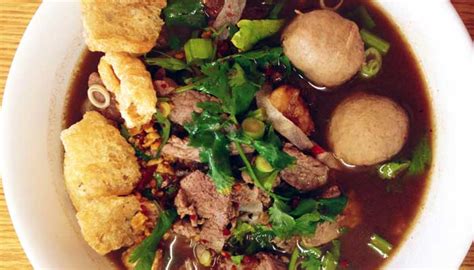 เผยขั้นตอนการทำ ก๋วยเตี๋ยวเรือ ด้วยตัวเองได้ง่ายๆ