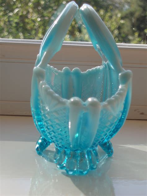 Fenton Collectors Weekly