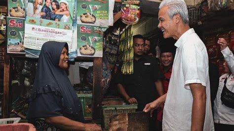 Pedagang Pasar Warakas Ganjar Mirip Jokowi Merakyat Dan Suka Blusukan