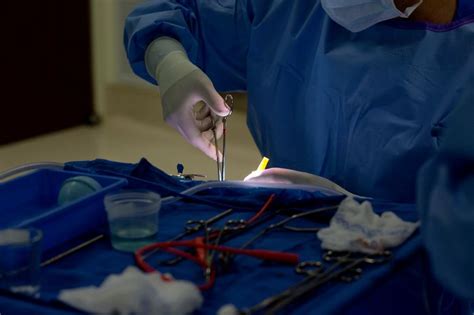 Are Women Better Surgeons Than Men Research Finds Some Better Outcomes