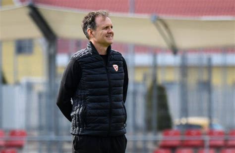 Vladimir Radenković Cél A Továbbjutás Amíg Élek Én