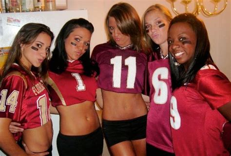 11 Jaw Dropping Reasons Why Florida State Has The Hottest Fans In