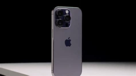 Iphone 14被吐槽，电池老化太快，网友：官方换电池太贵才是原因数码手机好看视频