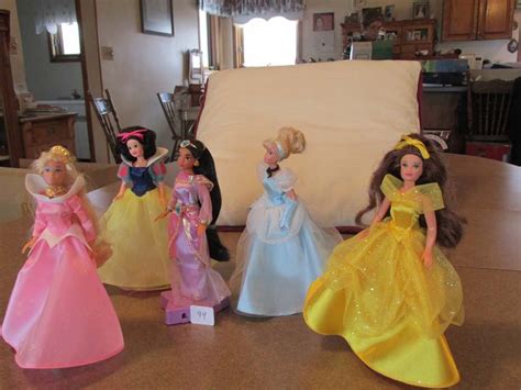 Disney Character Dolls Bodnarus Auctioneering