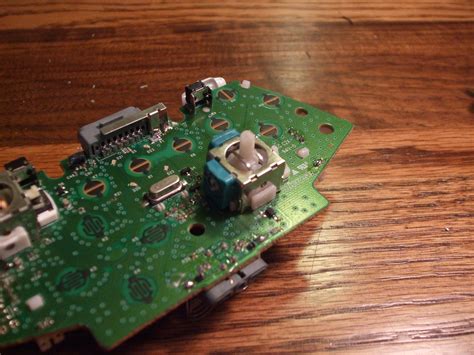 Replacing The Joystick In A Xbox 360 Controller 6 Steps With