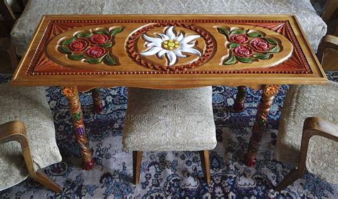 Холна масичка дърворезба ръчна изработка Маса Мебели за дома и офиса Самоков Размери