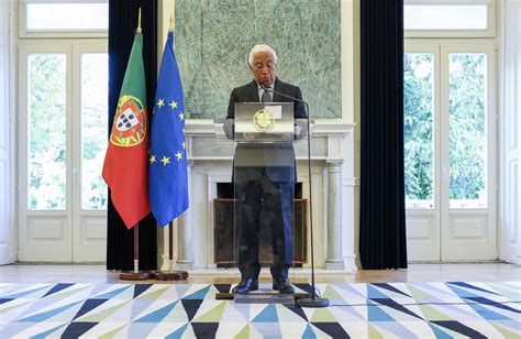 Tras El Escándalo Por Presunta Corrupción El Presidente De Portugal