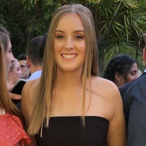 Isabelle Kennedy Founder Kona Designs Linkedin