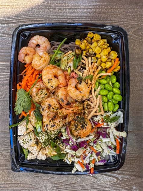 Healthy Tofu Soba Noodle And Shrimp Salad Stock Image Image Of Salad