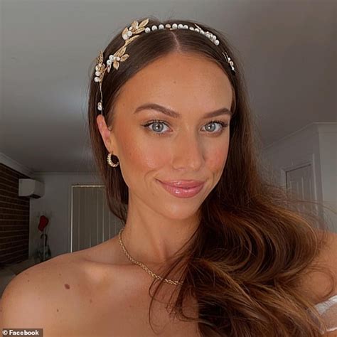 Jamie Kah White Powder Scandal Ruby Mcintyre Accused Of Leaking Photos