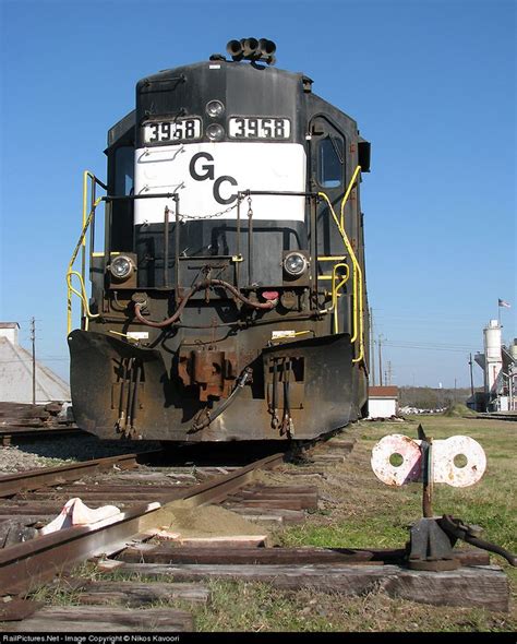 Beautiful Ge U23b Locomotive At Dublin Georgia