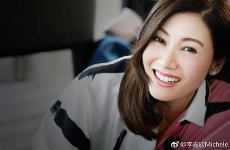 最美港姐！48歲李嘉欣無懼歲月 靠食補、瑜珈養成凍齡肌 娛樂 Nownews今日新聞