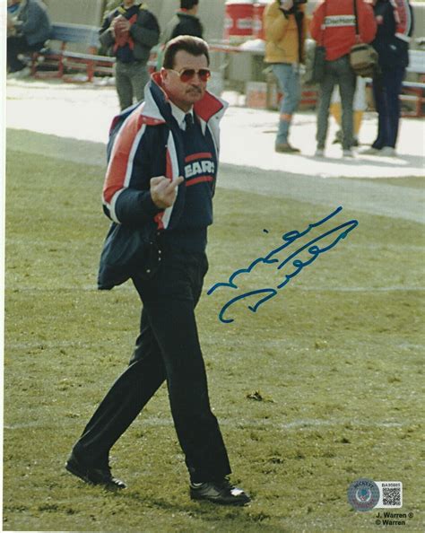 Mike Ditka Signed Chicago Bears Finger 8x10 Photo With Beckett Coa Bas