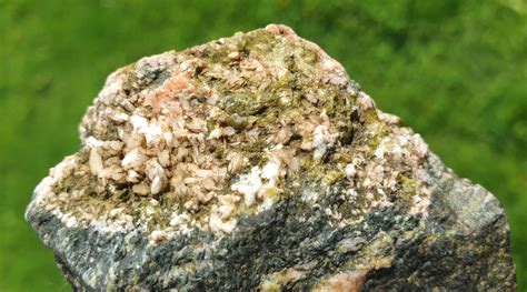 Epidotalbit Sobotín Aukro