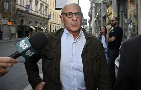 Giorgia Meloni è un condottiero Fabio Rampelli con gli occhi lucidi