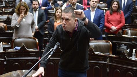 Video La Peculiar Jura Del Diputado Piquetero Que Reemplazará A Sergio