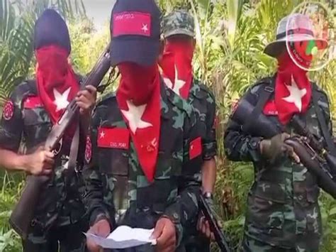 သရက်ချောင်းတွင် အသံမိုင်းပေါက်ကွဲမှုကို လာရောက်စစ်ဆေးသည့် စစ်တပ် ယာဥ်တန