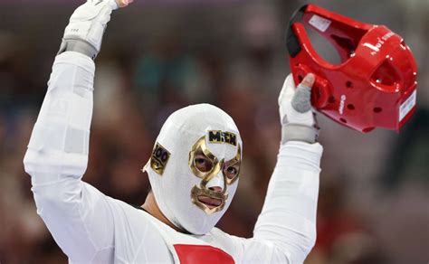 Carlos Sansores Se Mantiene Y Competirá En El Repechaje De Taekwondo En