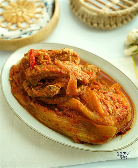 밥도둑중에 밥도둑 돼지 등갈비 김치찜 레시피 등갈비찜 만들기