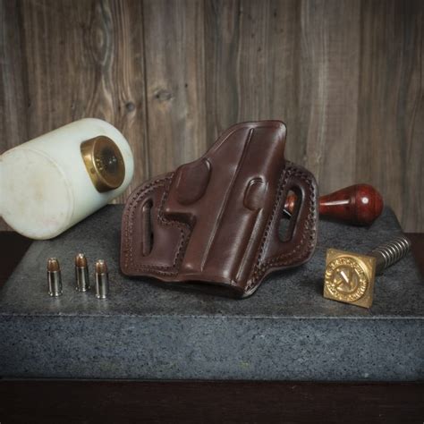 Quickship Glock 19 Owb Texas Cross Draw Leather Holster