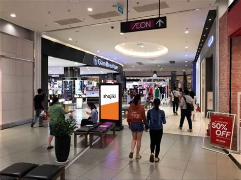 Advertising At Aeon Mall Digital Ads Screen Shojiki