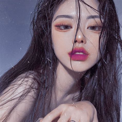 Ghim của 𝗣𝗵𝗟𝘆𝗻𝗵𝗵 trên susan k