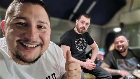 Напих се с момчетата и си ударих носа във волана на камиона Denis Kadirow Truckvloger Youtube