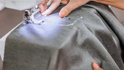 Crazy Simple Way To Sew A Fly Front Zipper Youll Wish You Knew Sooner