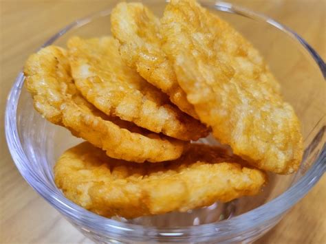 인간사료 크리스피 허니눈꽃 쌀과자 칼로리 솔직후기 네이버 블로그