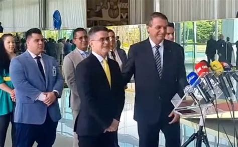 Sem Menezes David Anuncia Apoio A Bolsonaro Dizendo Que Deu Garantias