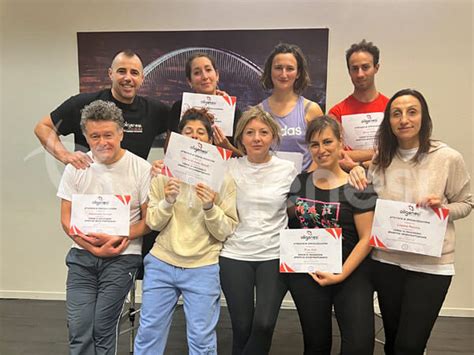Corso Di Massaggio Sportivo Decontratturante Accademia Oligenesi