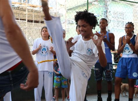 rexona breaking limits program beyond sport