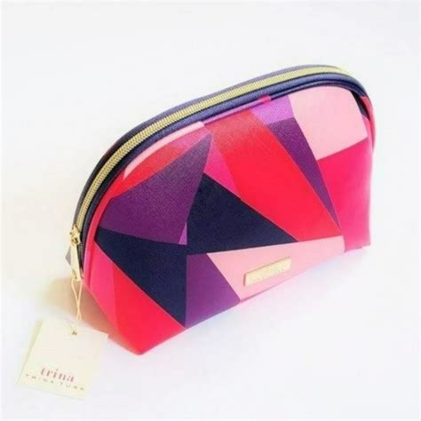 Trina Turk Bags Nwt Trina Turk Geometric Print Large Dome Case