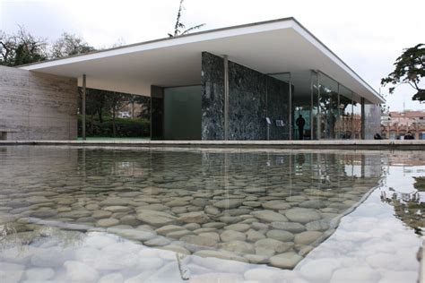 Ludwig Mies Van Der Rohe Buildings