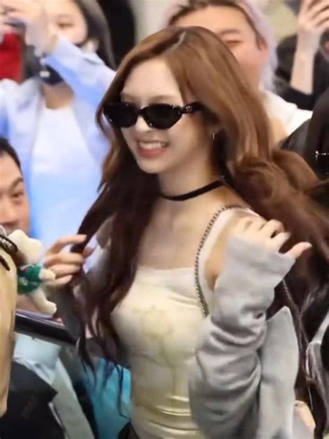 Not Mine ꒰⁠⑅꒱⁠˖⁠♡ 2024 Kpop Fendi Kese