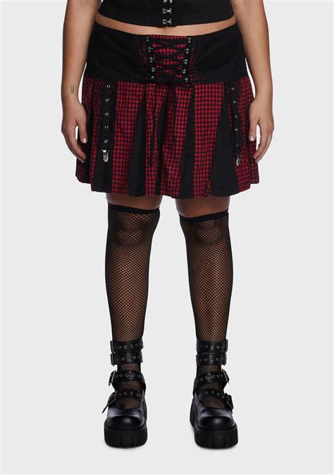 Tripp Nyc Plus Size Pleated Gingham Mini Skirt Blackred Dolls Kill