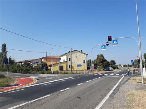 Nuovo Semaforo A Chiamata Per Pedoni A Novi Voce Notizie Di