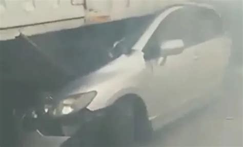 13 Mobil Tabrakan Diduga Gegara Rokok Kecelakaan Di Tol Pejagan